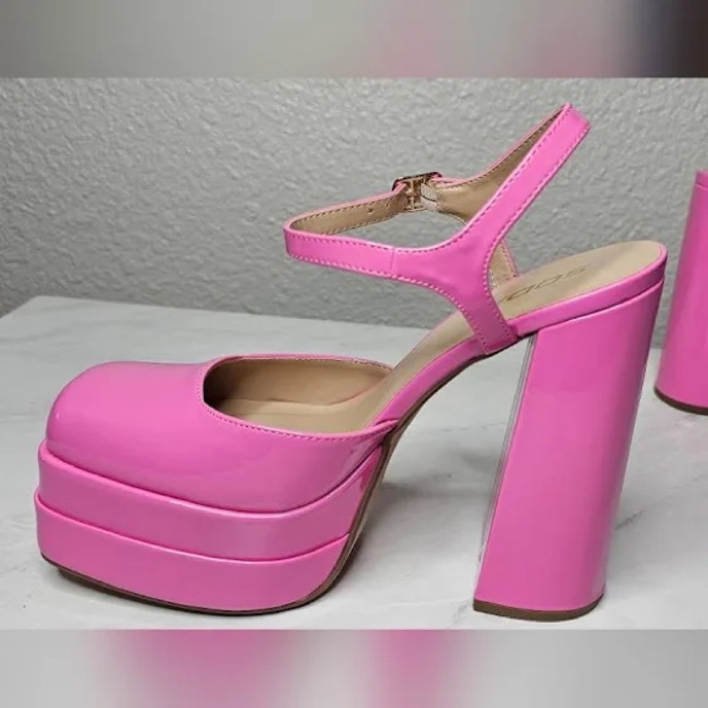 Pink Barbie Platforms - Gem
